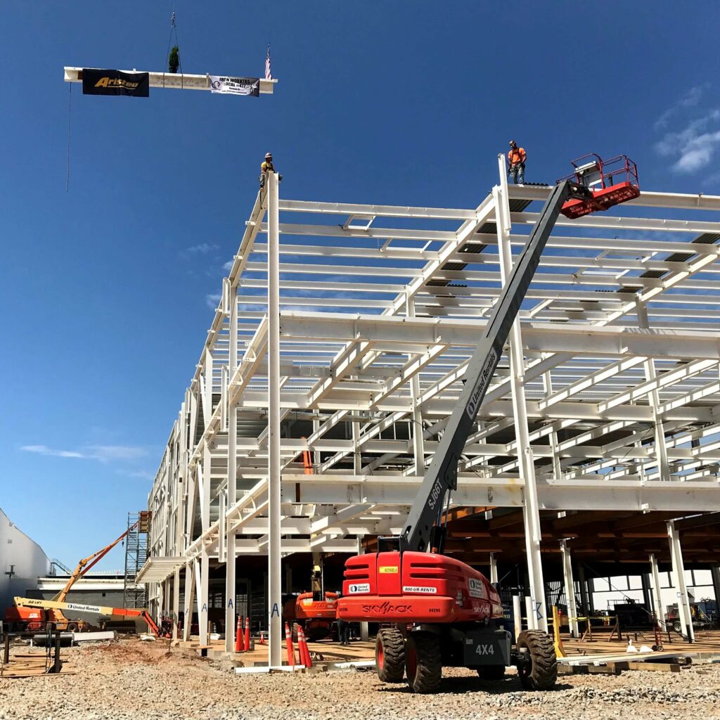 Topping Out Ceremony - Kajima Building & Design Group Inc.